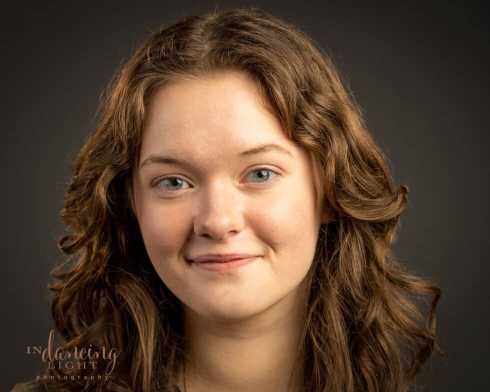 What makes the best modeling or Acting Headshot? | In Dancing Light